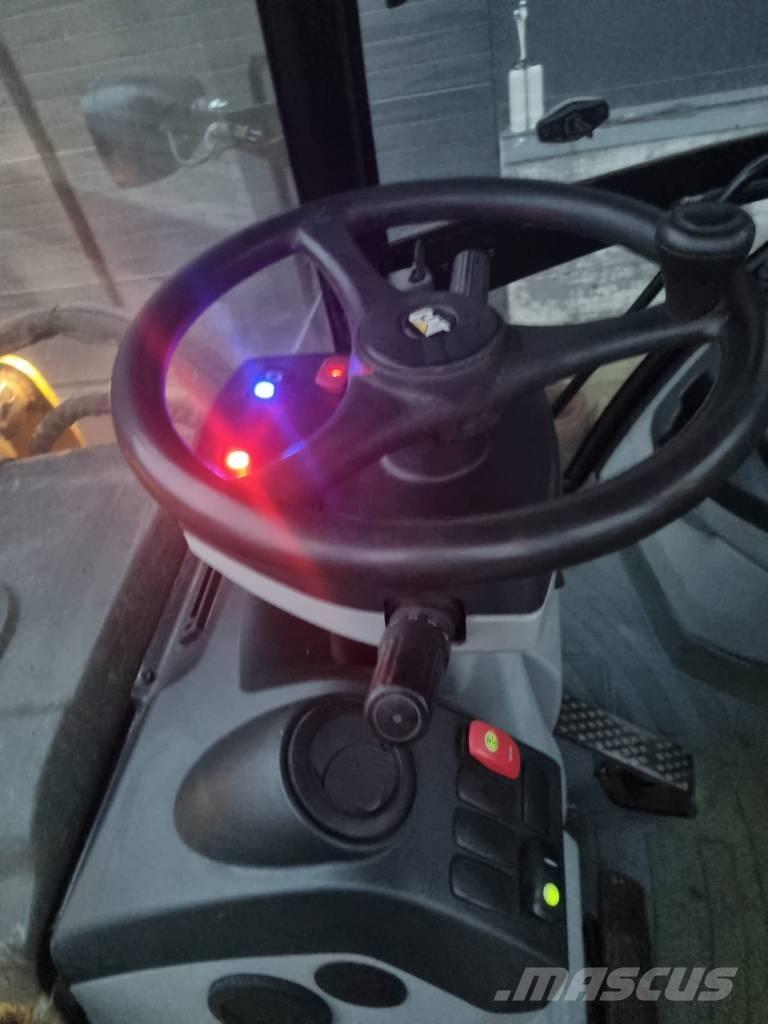 Cat 428 E, 2011, Vaslui, Vaslui, Romania - Käytetyt traktorikaivurit ja ...