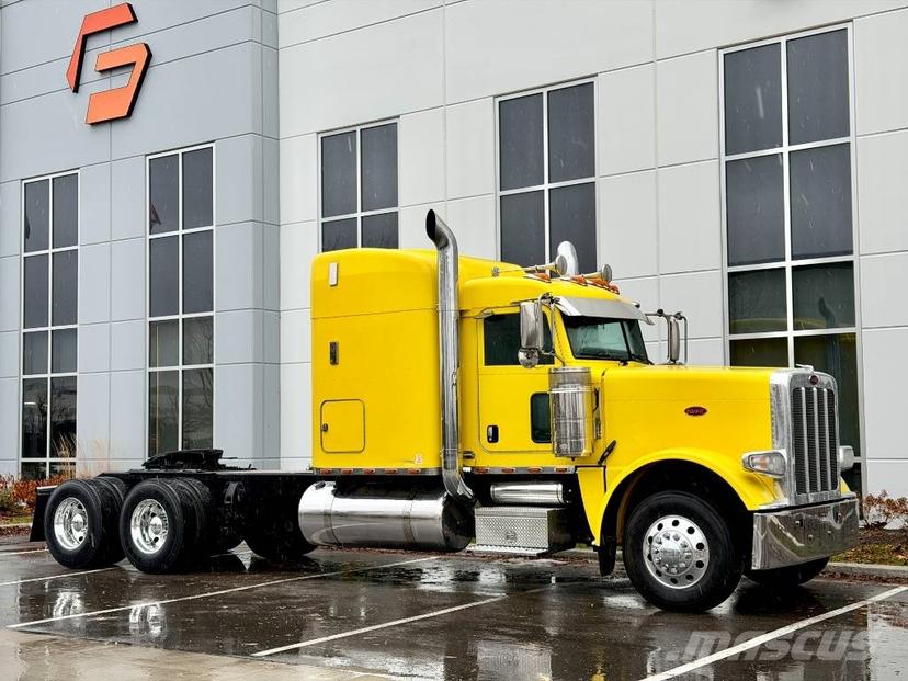 Peterbilt 389, 2014, New Lenox, Illinois, Yhdysvallat - Käytetyt ...