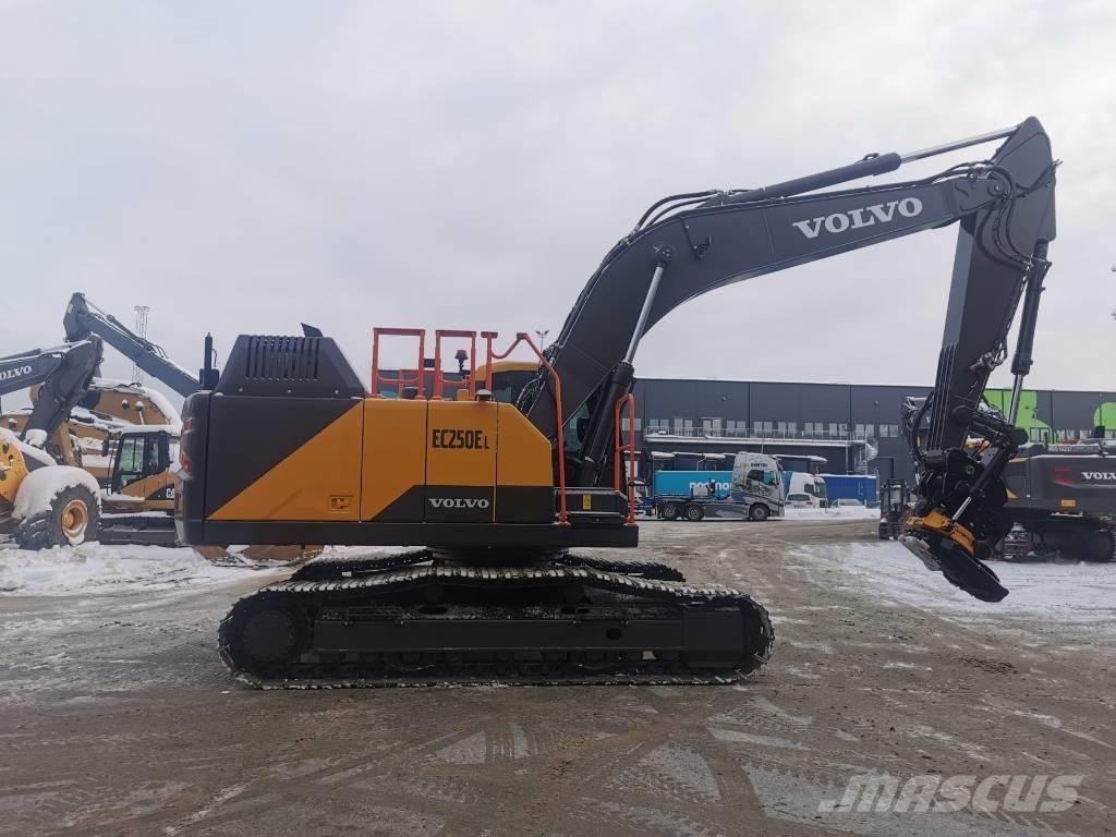 Volvo EC 250 EL, 2023, Kungsängen, Ruotsi - Käytetyt telakaivukoneet ...